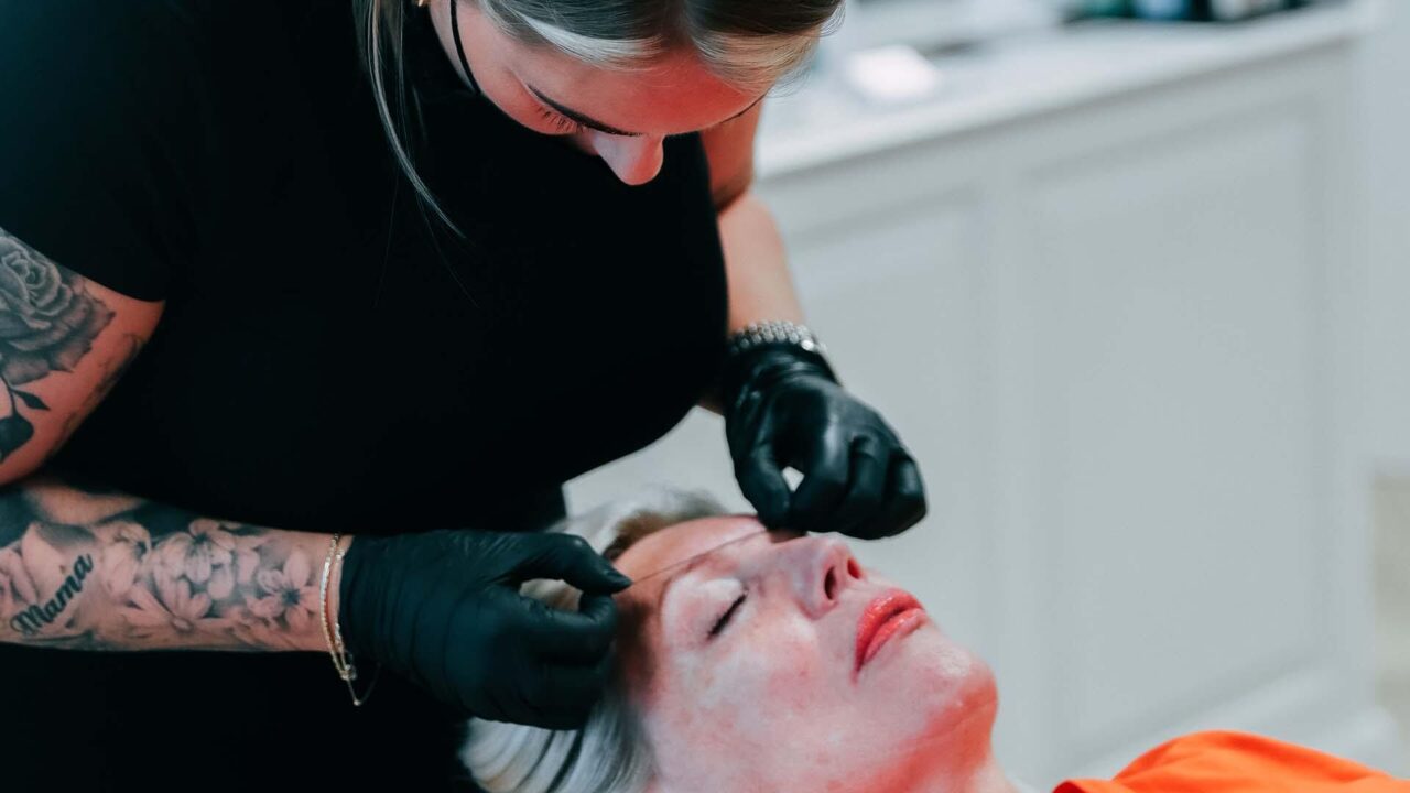 De NR1 Beautysalon in Weesp | Van Eijk Brows & Beauty